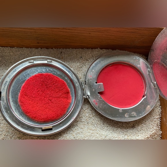 Makeup | 193s Vintage Evening In Paris Rouge Compact | Poshmark